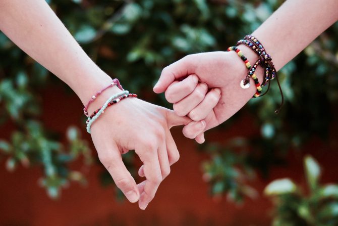 How to Make Friendship Bracelets | Halifax Public Libraries